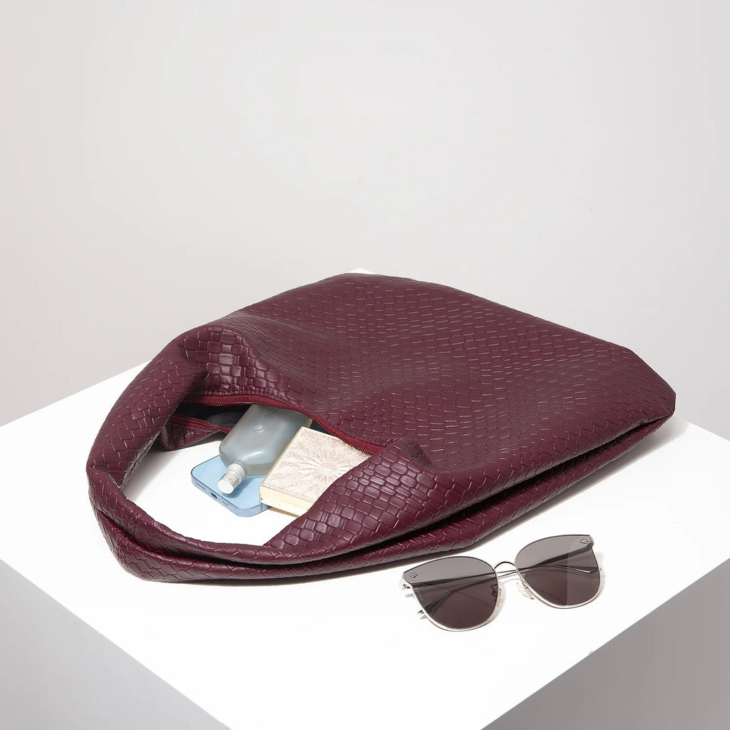 Leather Shoulder Bag – Jewelry Lightning